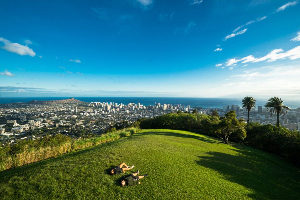 Tantalus Lookout On Oahu, Hawaii: Best Sunset Viewpoint