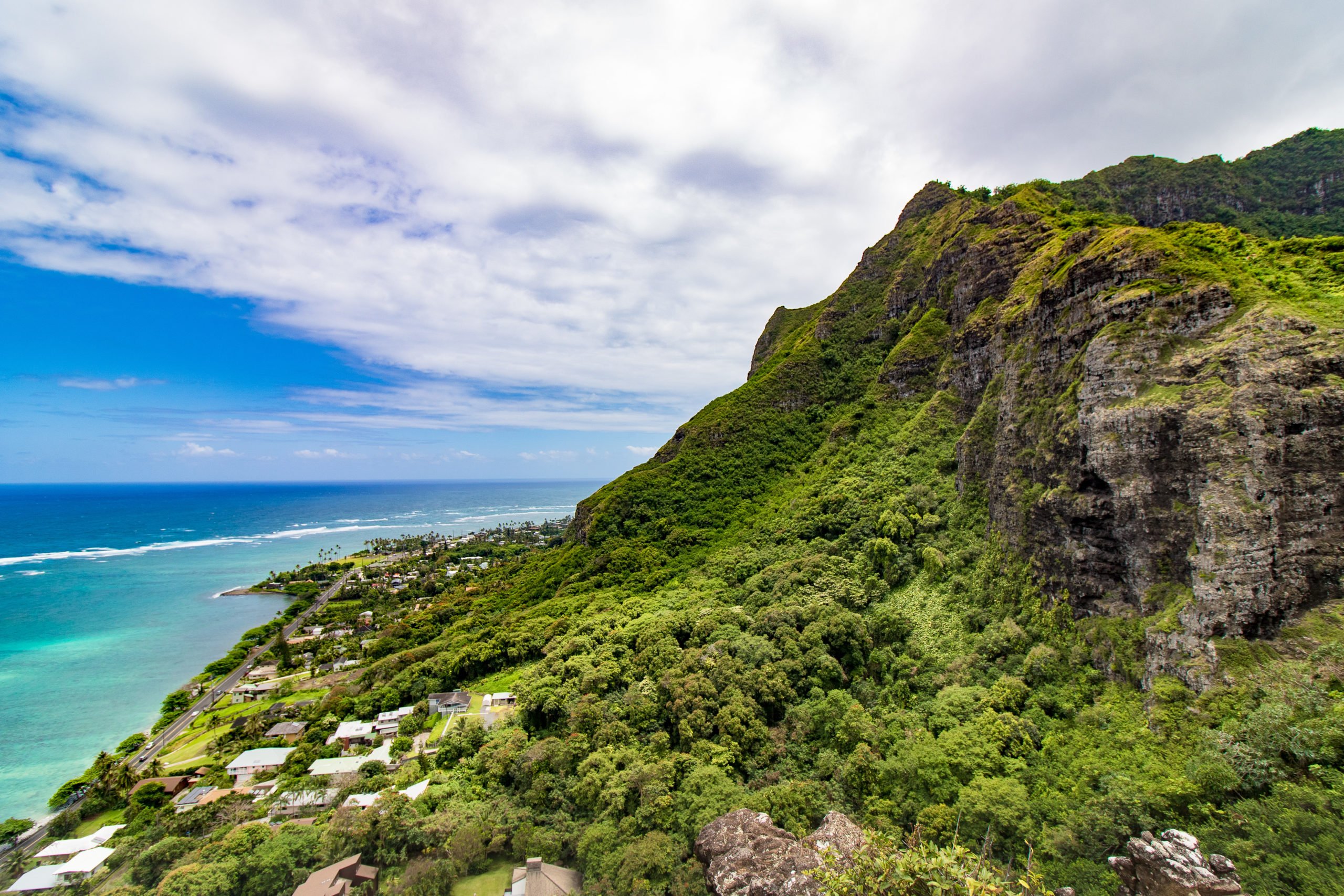 Crouching Lion Hike On Oahu, Hawaii: The Hiker's Guide