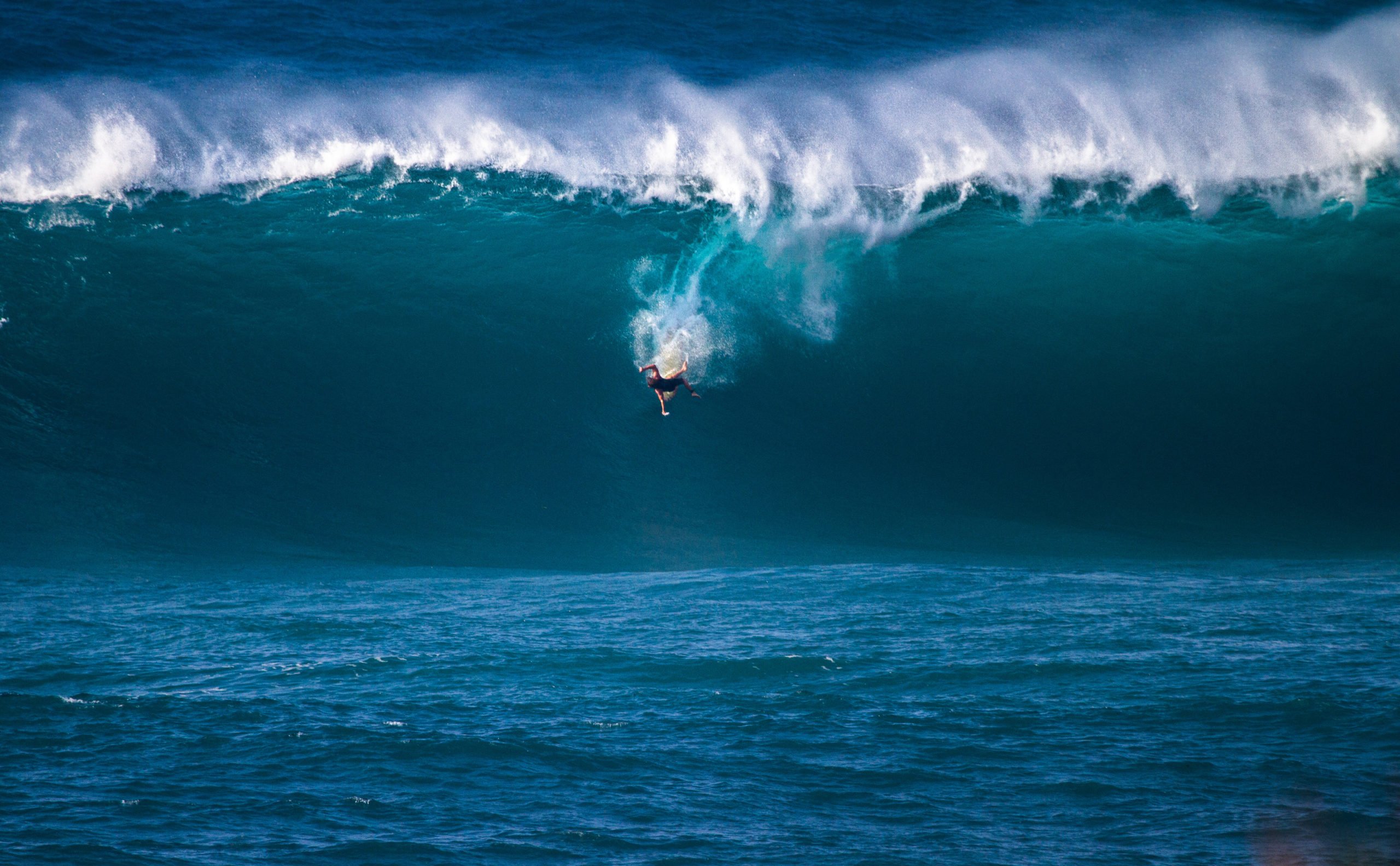 Waimea Bay Beach On Oahu's North Shore: Complete Guide