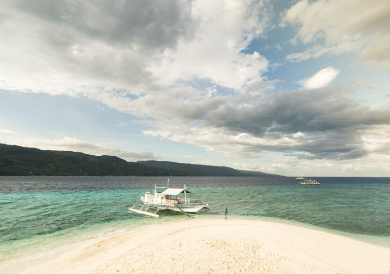 5 Best Things To Do In Oslob, Cebu: The Ultimate Guide