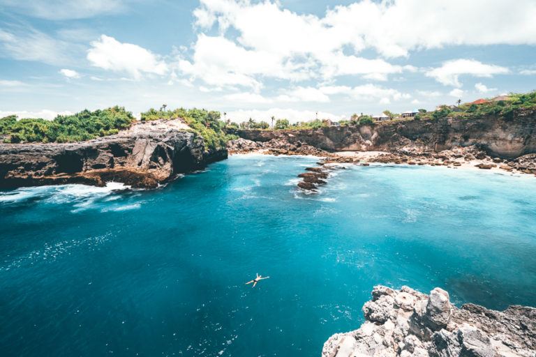 Blue Lagoon Cliff Jump On Nusa Ceningan, Bali: Complete Guide