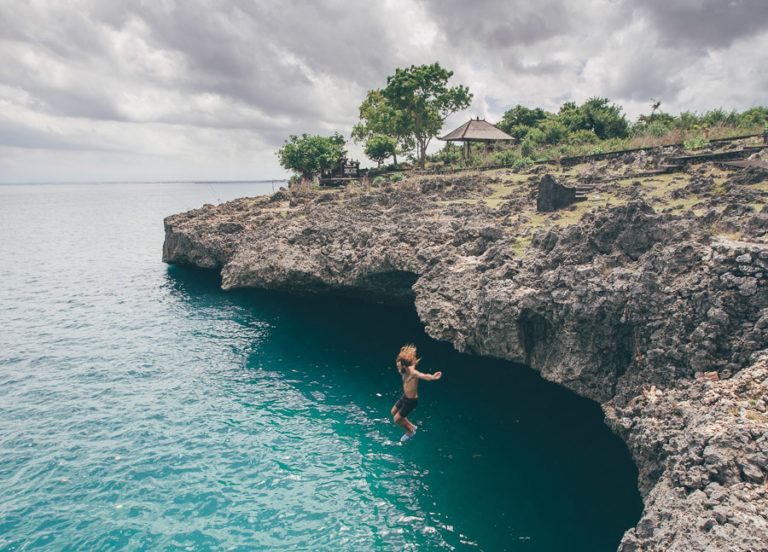 Tegal Wangi Cliff Jump in Uluwatu, Bali