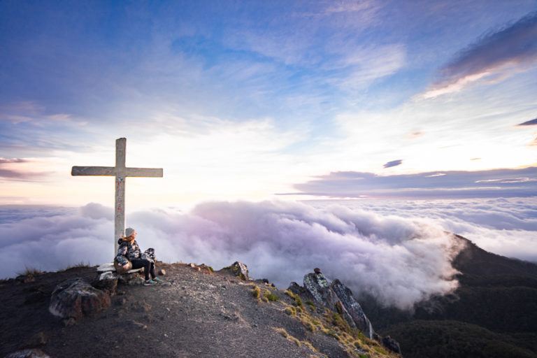 Trekking 27km to Volcan Baru: Overnight Hike for Sunrise