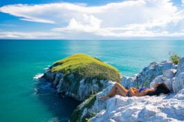 Isla Farallon & Farallon Beach In Panama: Complete Guide