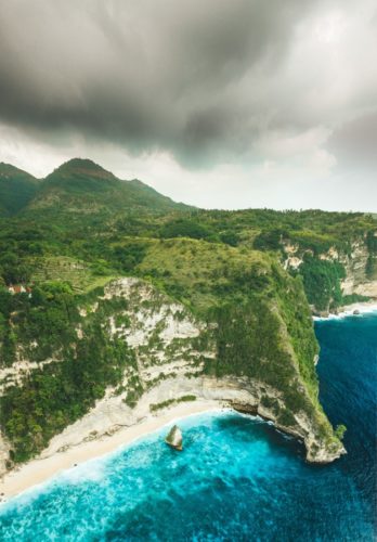 Suwehan Beach On Nusa Penida: Complete Guide