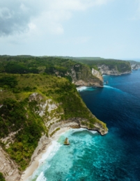 Suwehan Beach On Nusa Penida: Complete Guide