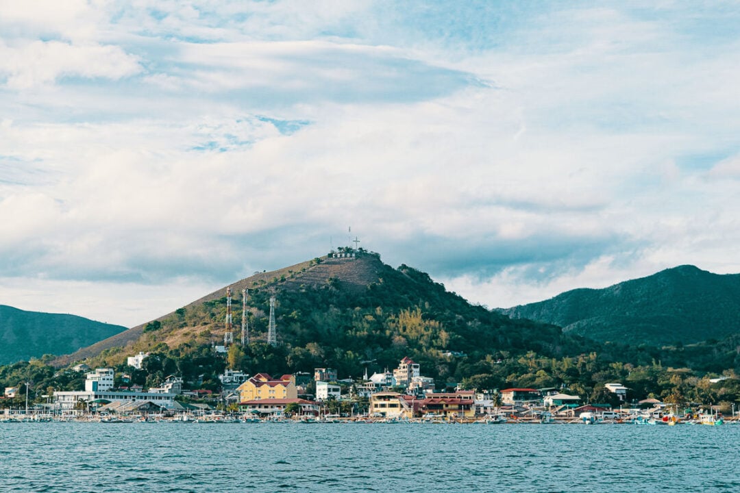Hiking Mount Tapyas in Coron, Palawan