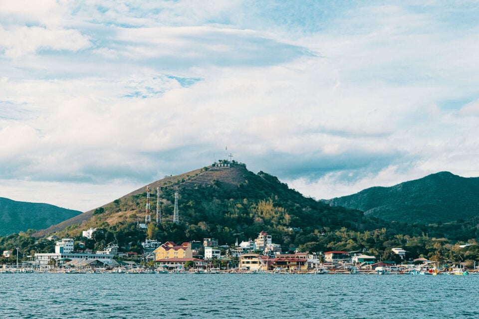 Hiking Mount Tapyas in Coron, Palawan