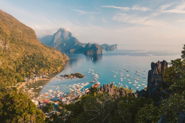 Taraw Cliff Hike: Epic Climb In El Nido, Philippines