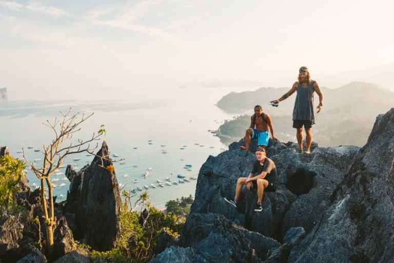 Taraw Cliff Hike: Epic Climb In El Nido, Philippines