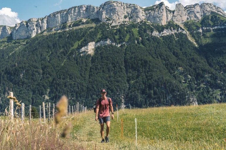 Hiking the Schäfler Ridge Trail & Schäfler Mountain Hut in Alpstein ...