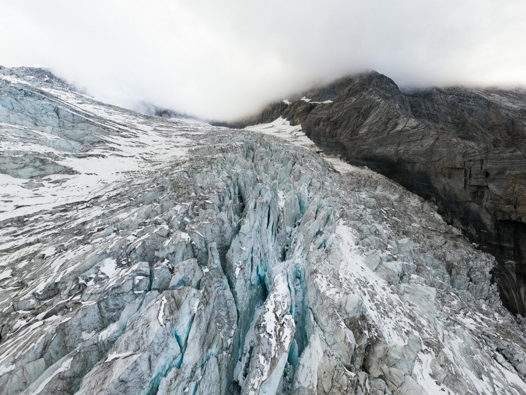 Hiking To Dossen Hut Via Rosenlaui Glacier Hike