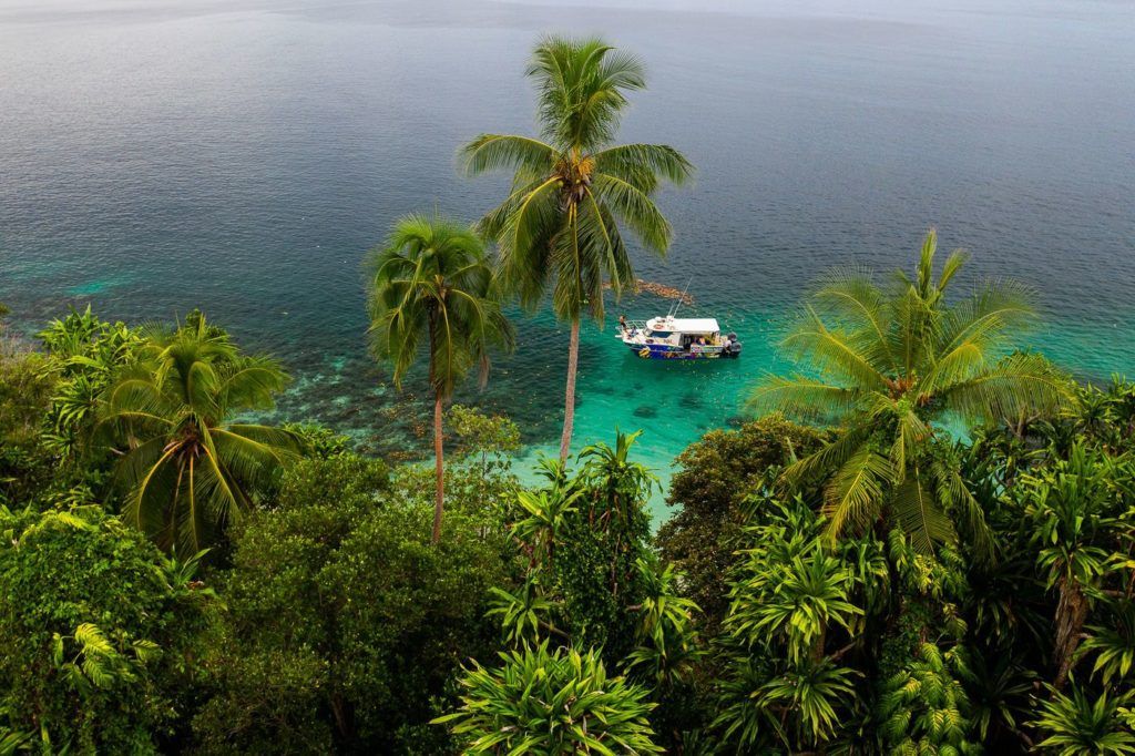 30 Awesome Photos From Madang, Papua New Guinea