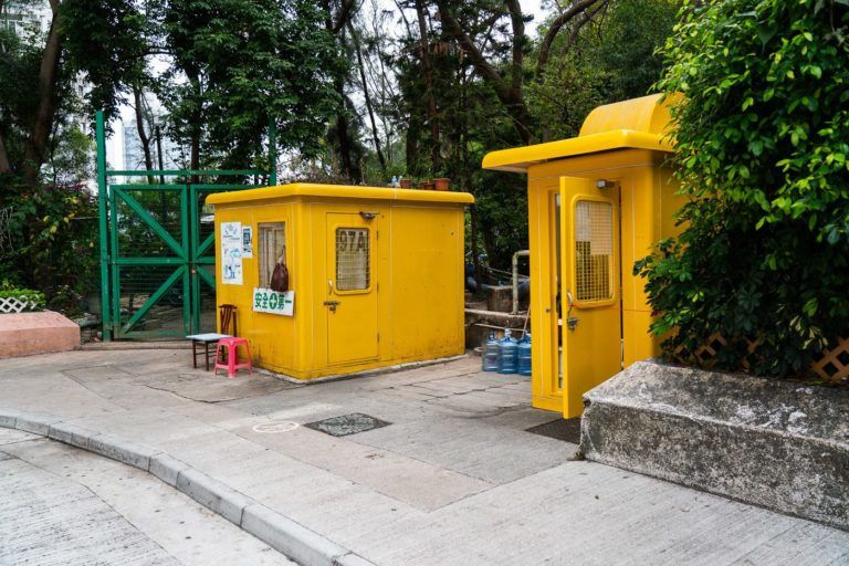 Ap Lei Chau to Ap Le Pai Hike (Mount Johnston Lighthouse)