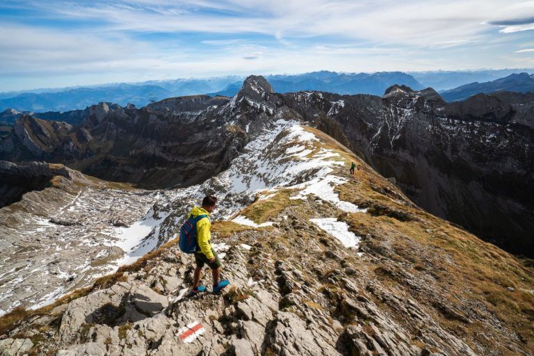 Hiking the Lisengrat Ridge Trail inbetween Säntis & Altmann in Alpstein