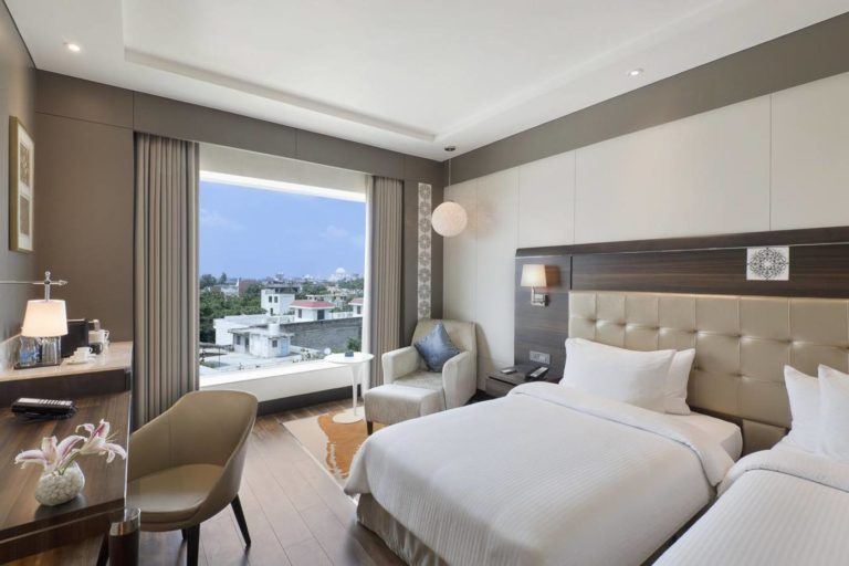 12 Best Hotels In Agra Near The Taj Mahal With Taj Mahal Views