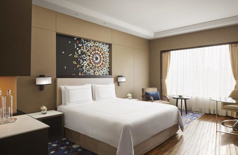 12 Best Hotels In Agra Near The Taj Mahal With Taj Mahal Views