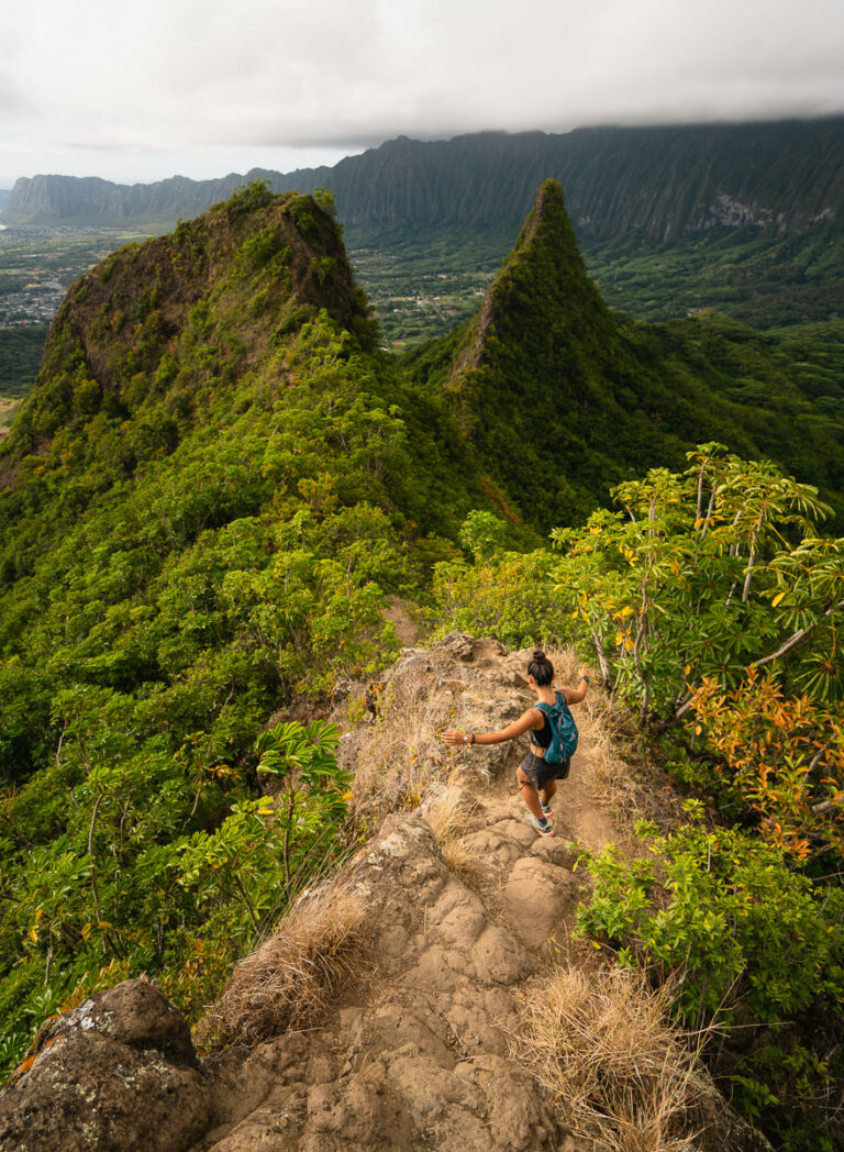 Hiking the Mt. Olomana Trail 'Three Peaks' on Oʻahu, Hawaiʻi
