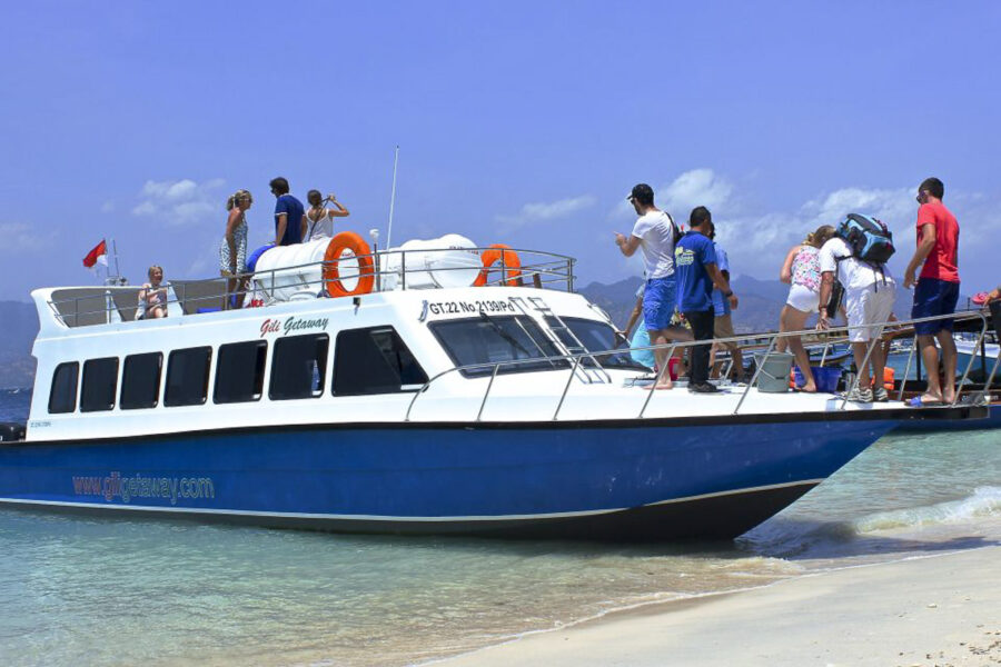 How to Get to Nusa Penida From Bali: Fast Boat or Ferry From Bali