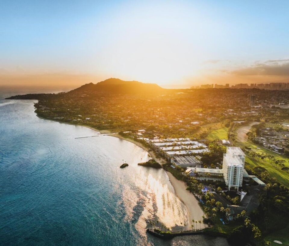 13 Best All-Inclusive Honeymoon Resorts On Oahu, Hawaii