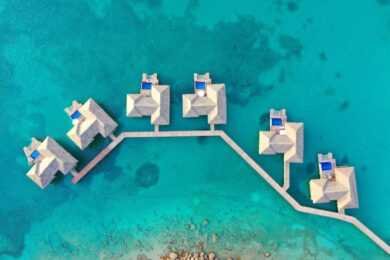 16 Best Overwater Bungalows in Aruba & Nearby