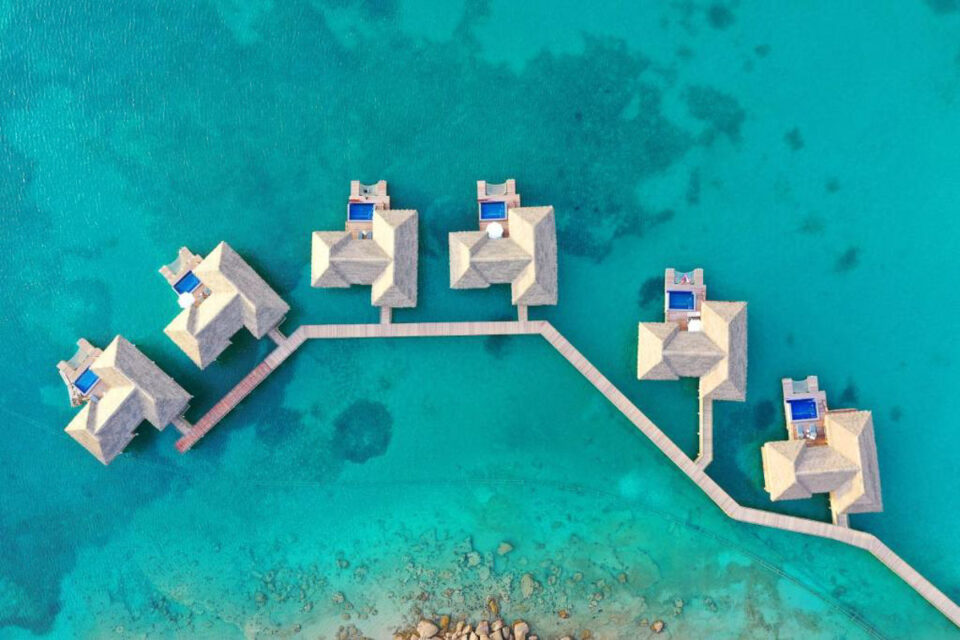 29 Best Overwater Bungalows In The Caribbean