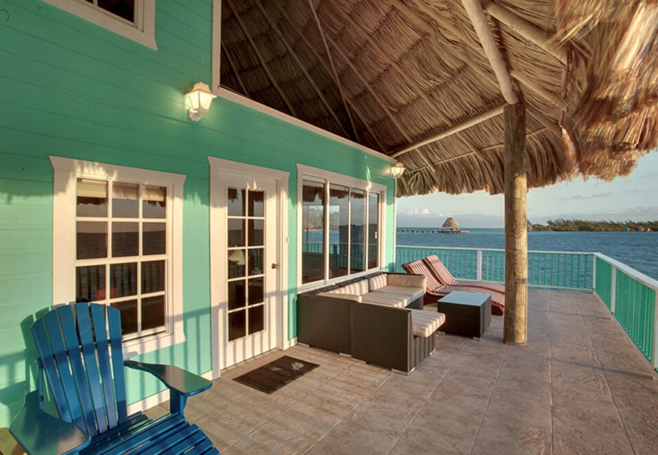 11 Best Overwater Bungalows In Belize