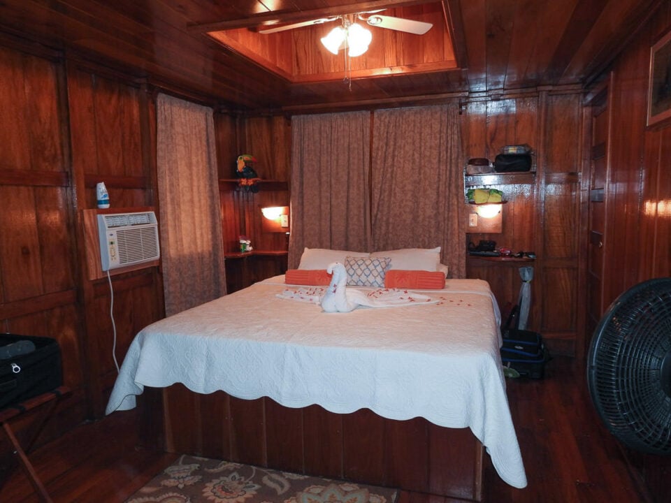 11 Best Overwater Bungalows In Belize