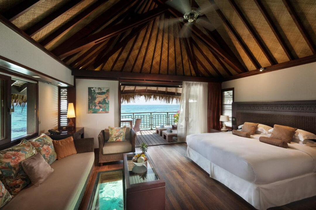 16 Best Moorea Resorts: Ultimate Guide