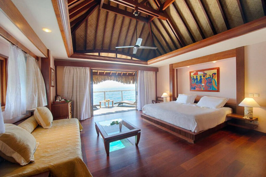 16 Best Moorea Resorts: Ultimate Guide