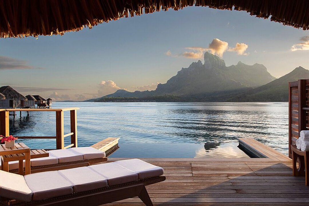 15 BEST Bora Bora Resorts: Complete Guide