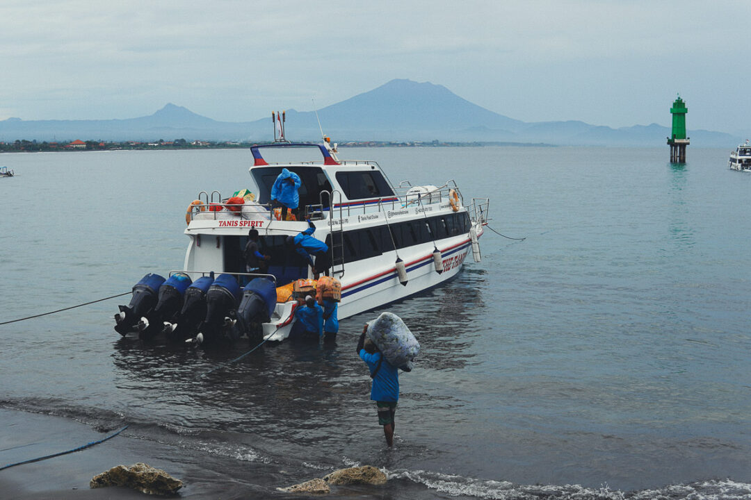How to Get to Nusa Penida From Bali: Fast Boat or Ferry From Bali