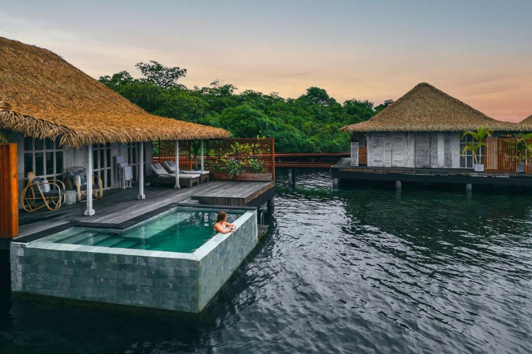 Best Overwater Bungalows in Panama