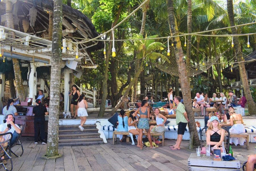 25 Best Beach Clubs in Bali: Tropical Venues & Sunset Views