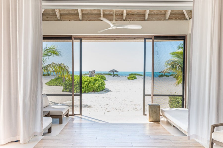 15 Best Turks and Caicos Overwater Bungalows