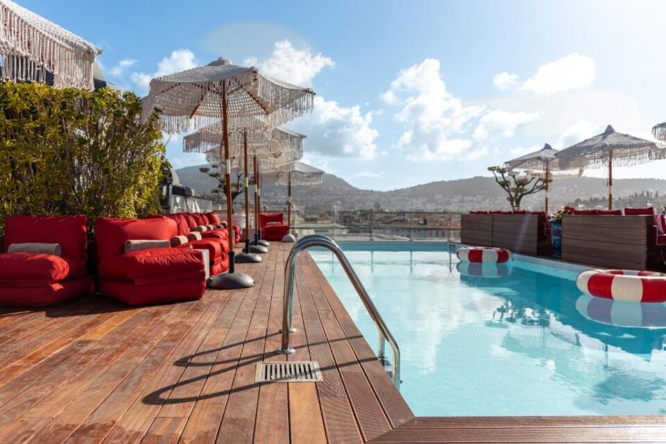 17 Best Hotels with a Pool in Nice, France