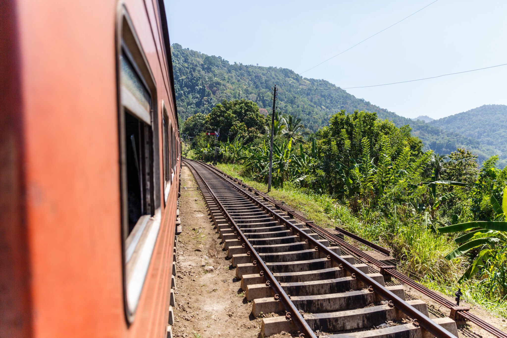 How to get from Colombo to Kandy by Train: Complete Guide