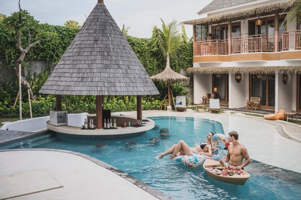 Top Hostels in Canggu: Affordable & Social Hostels