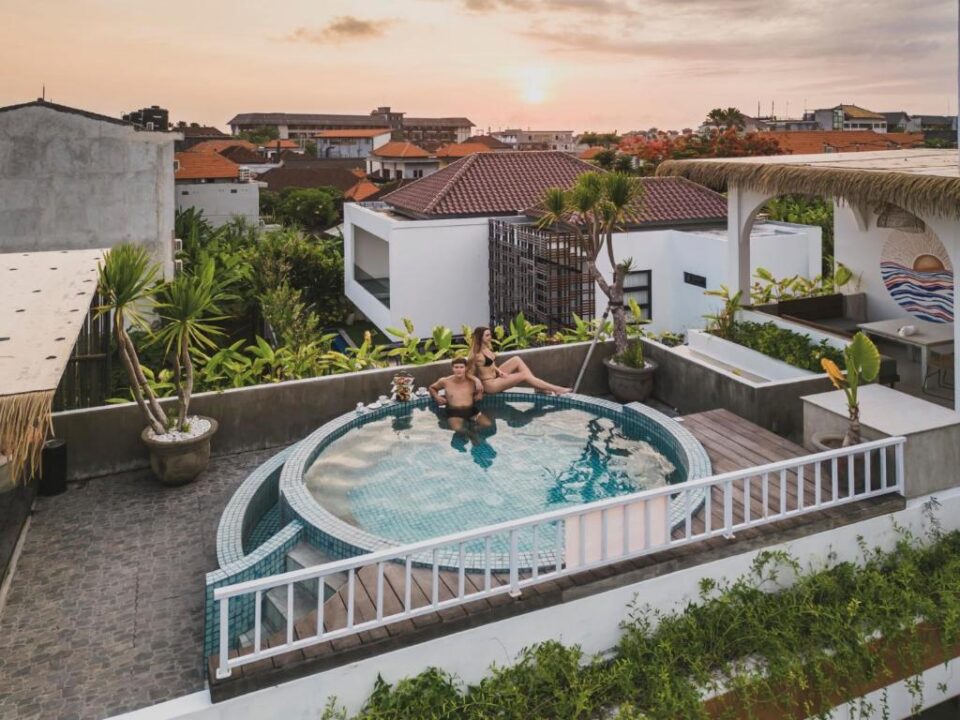 Top Hostels in Canggu: Affordable & Social Hostels