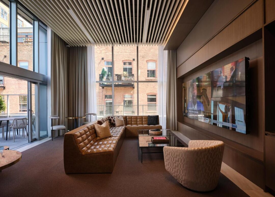 20 Best Downtown Chicago Hotels with Rooftop Pools